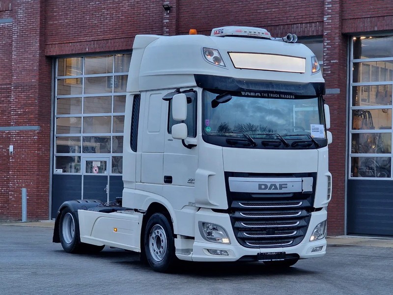 DAF XF 460 SuperSpaceCab 4x2 - Full air - Night Clima - TV -Microwave ...